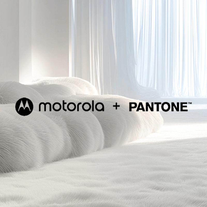 Motorola Razr 40: Diseño plegable + Cuero vegano